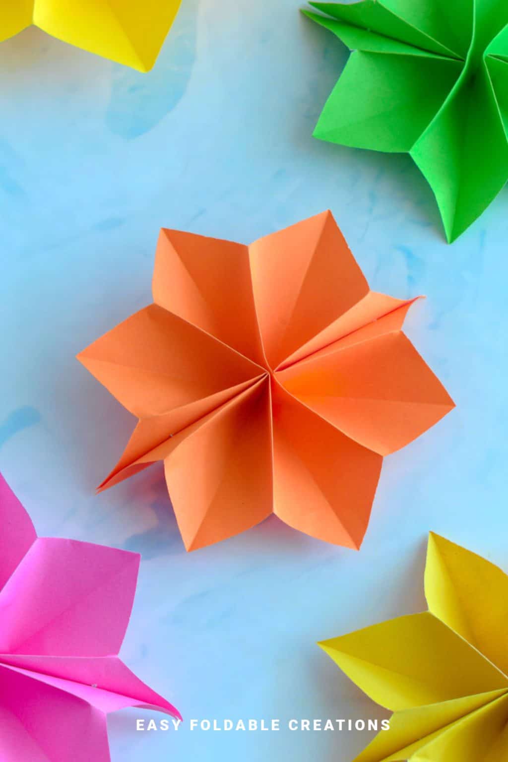How To Make An Easy Paper Star | Easy Foldable Creations